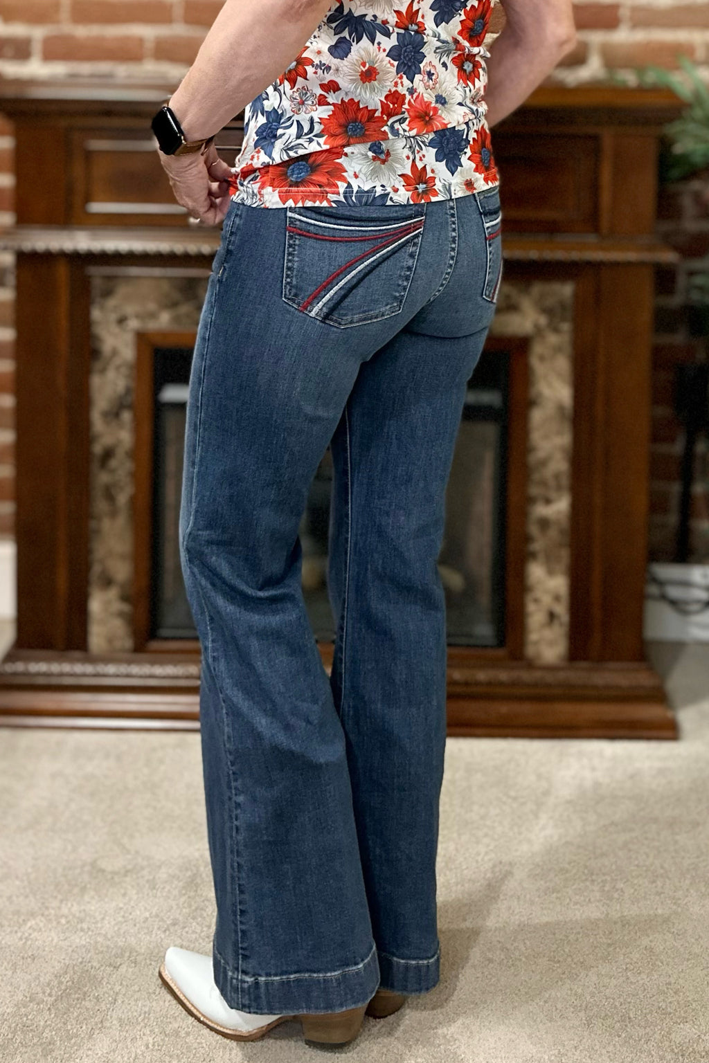 7 for all mankind Flare Leg Jeans | GALLOP 'N GLITZ – Gallop 'n Glitz